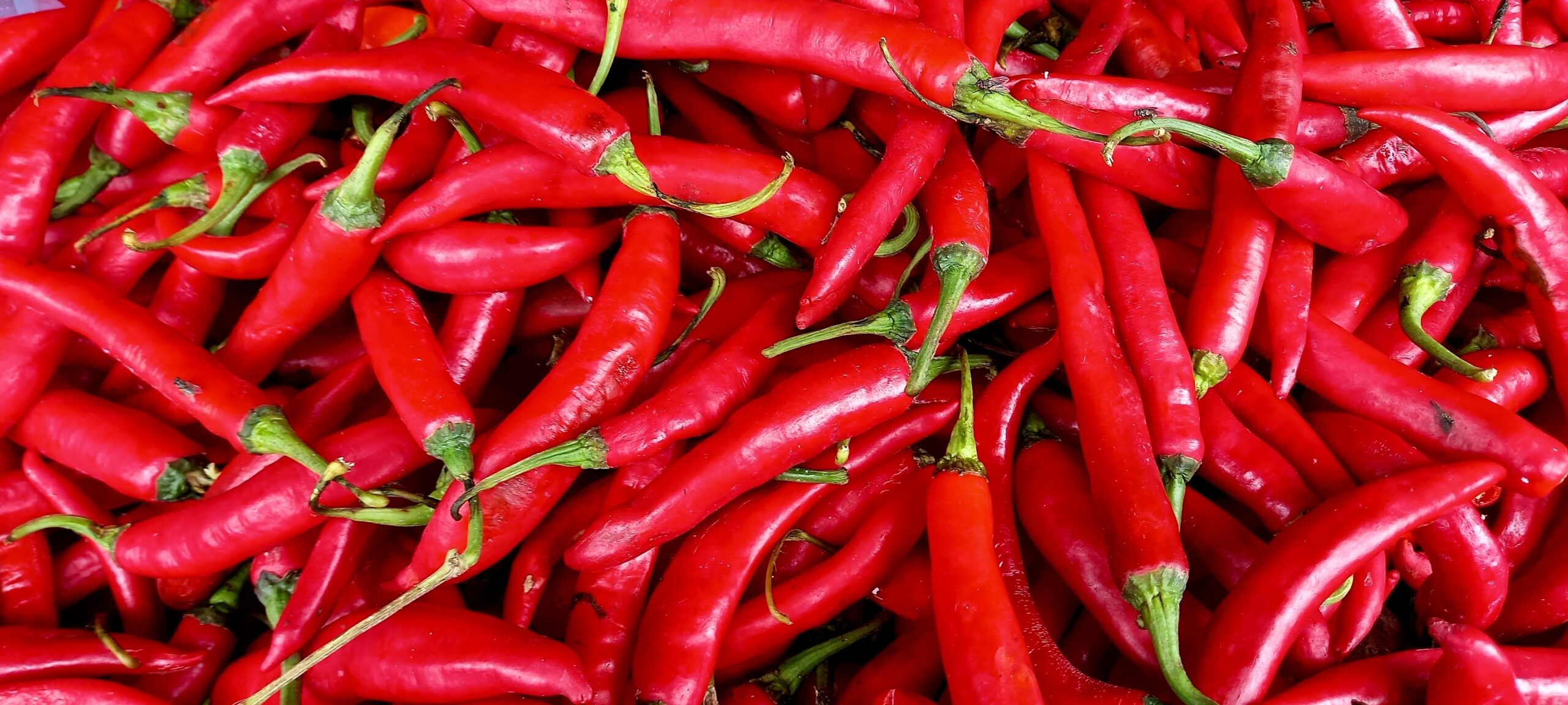 Piment : Tout savoir sur ce légume | Marché Frais
